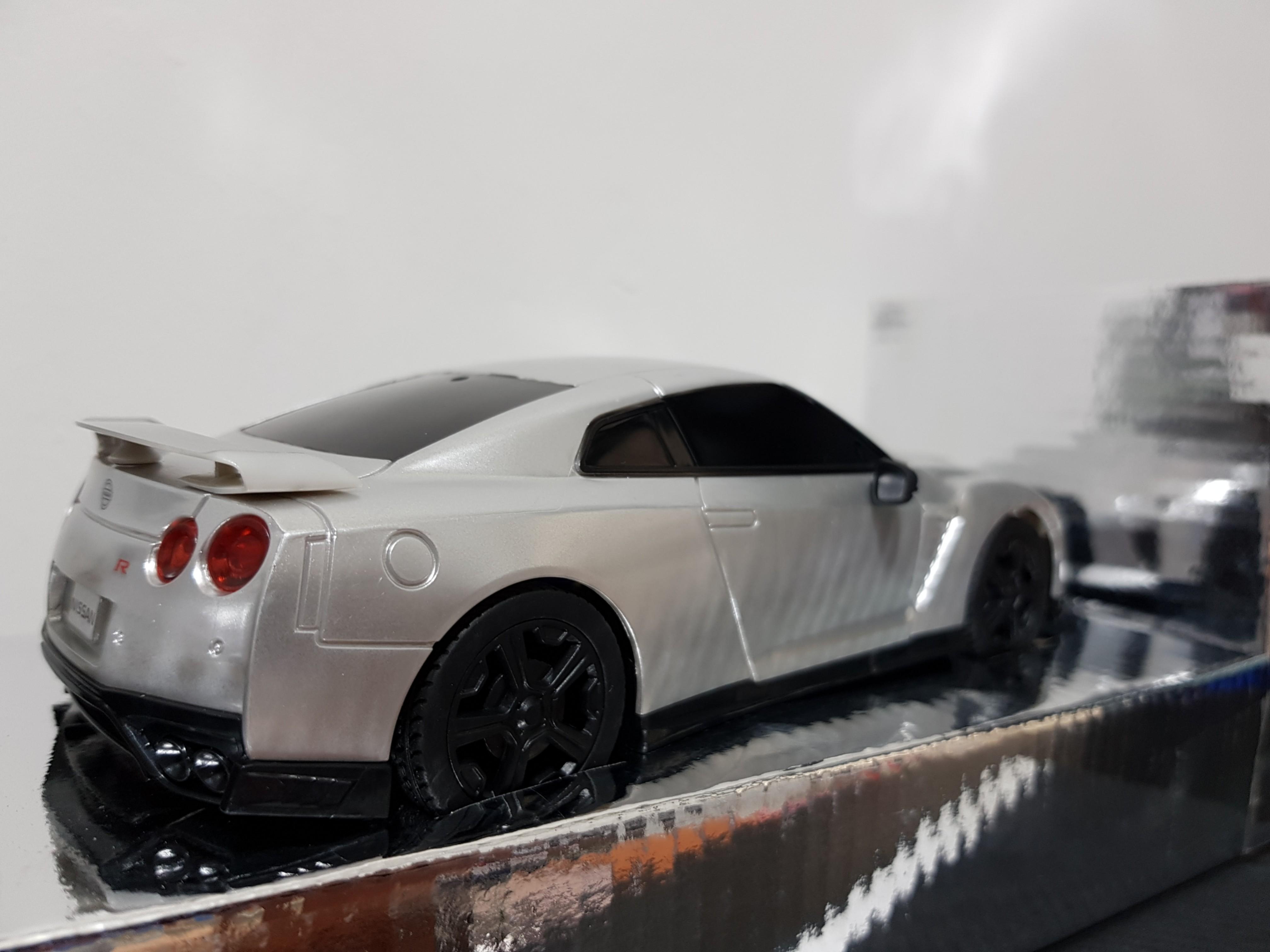 RC Nissan GTR R35, Hobbies & Toys, Toys & Games on Carousell