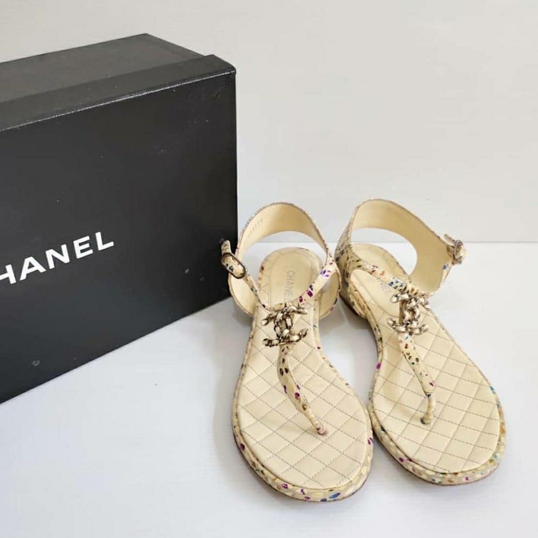 Sepatu Wanita Authentic Heels Chanel Sandal Size 38c Insole 24 cm, Fesyen Wanita, Sepatu di ...