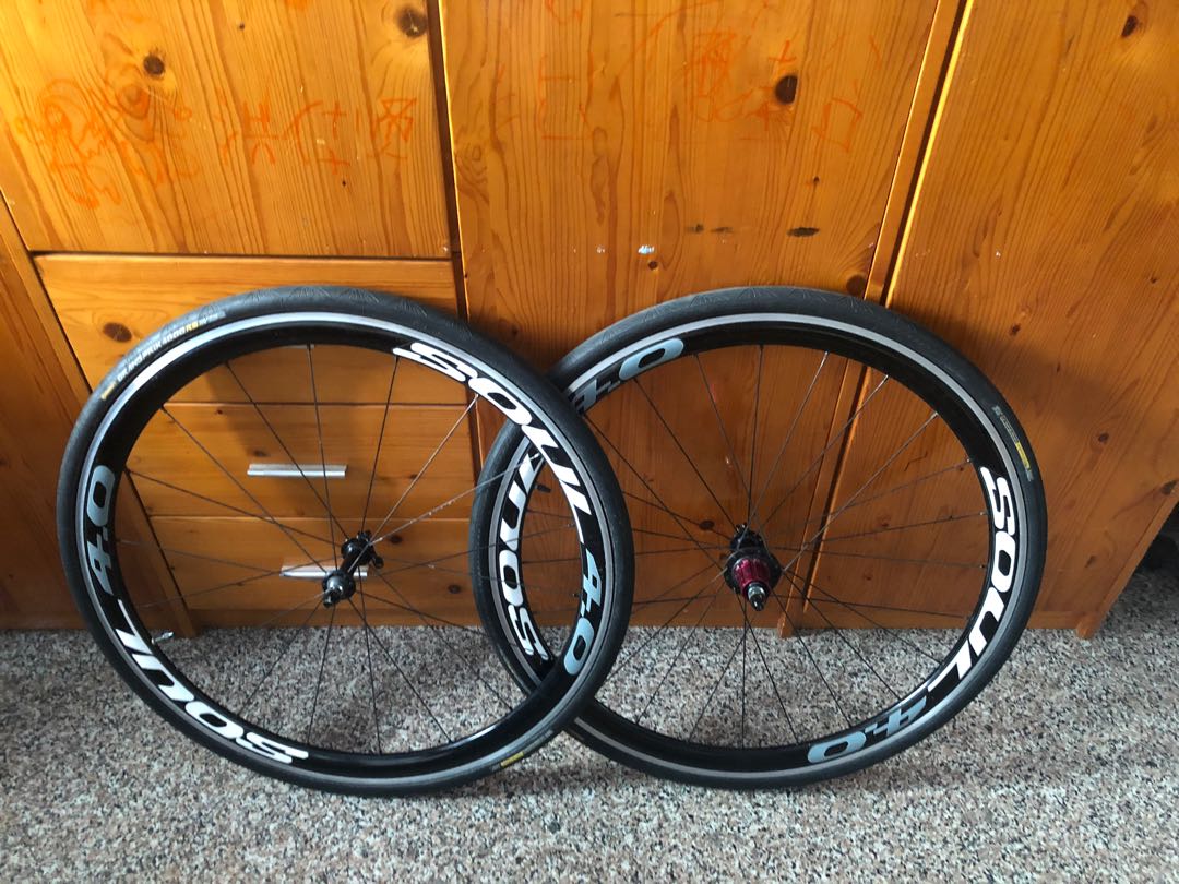 Soul 4.0 deep profile wheelset, Sports Equipment, Bicycles & Parts ...