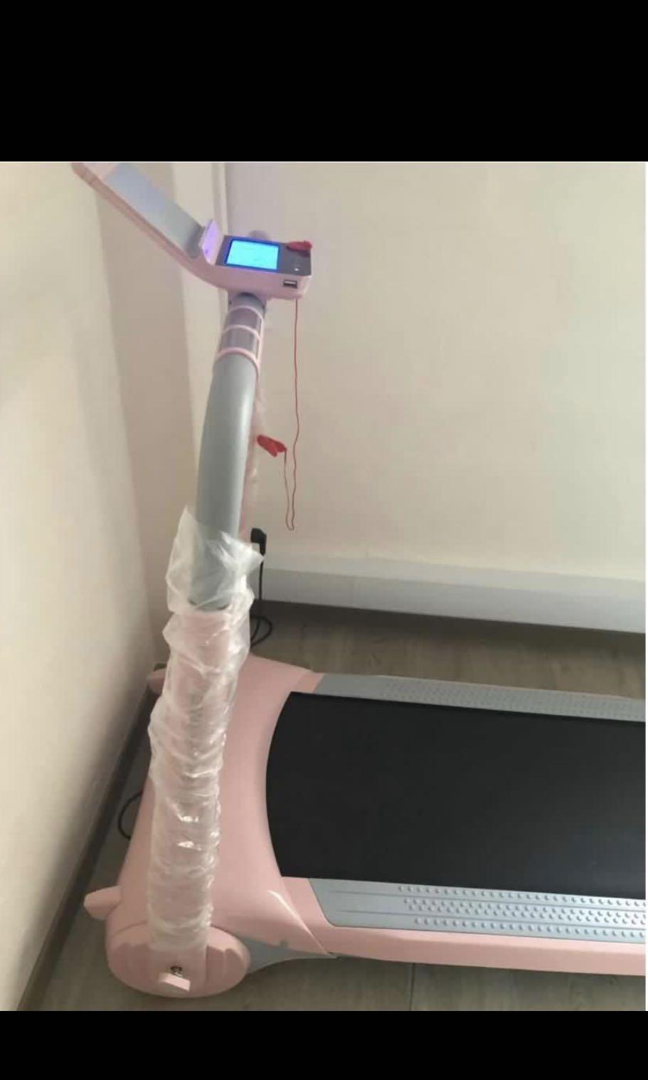 Trackmill treadmill pink, Sports Equipment, Exercise & Fitness, Cardio ...