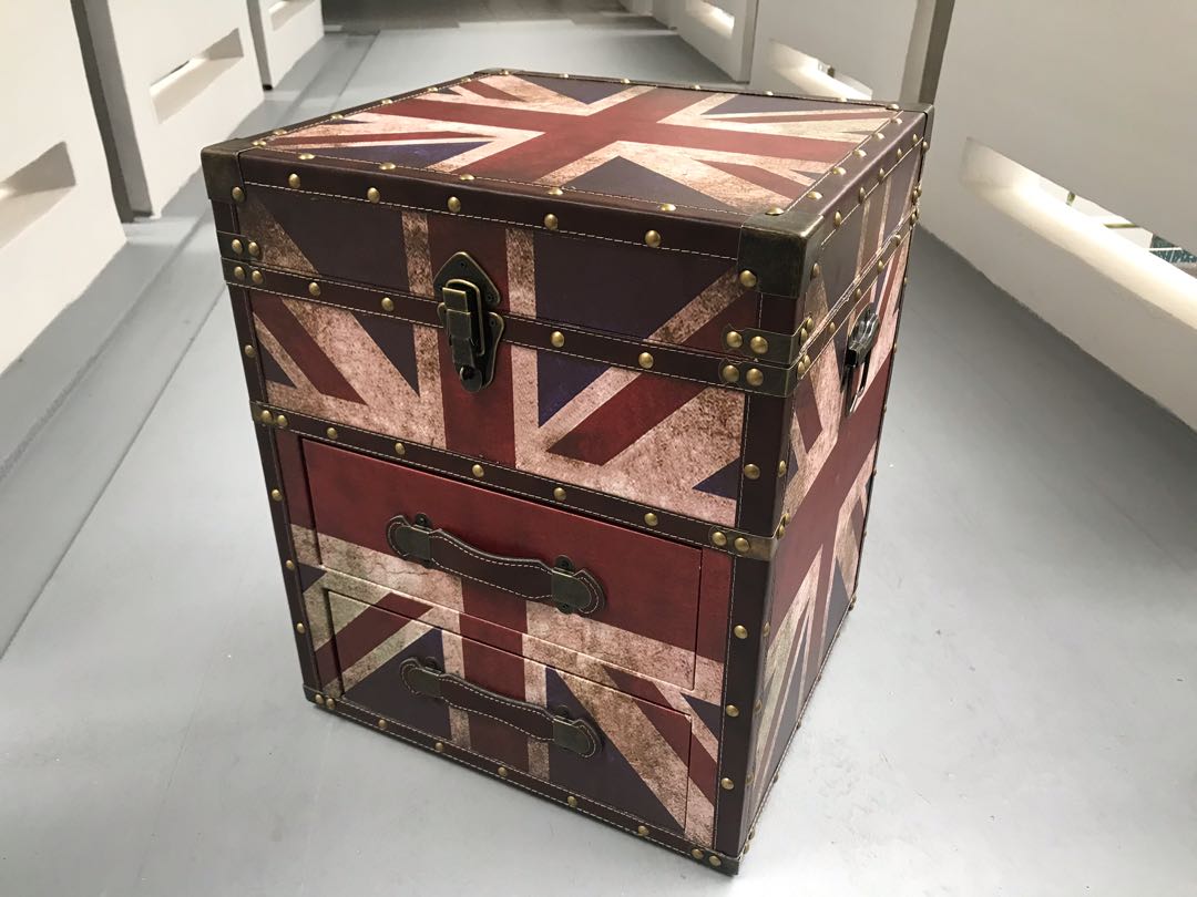 VINTAGE STYLISH UK UNION JACK CABINET/ DRAWERS, Furniture, Shelves ...