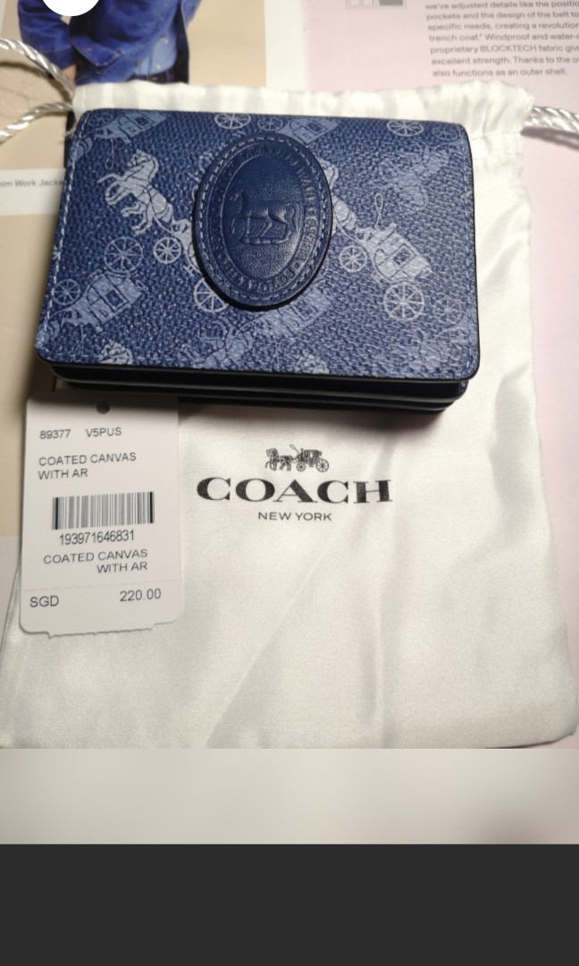 Coach brand new Wallet, Luxury, Bags & Wallets on Carousell