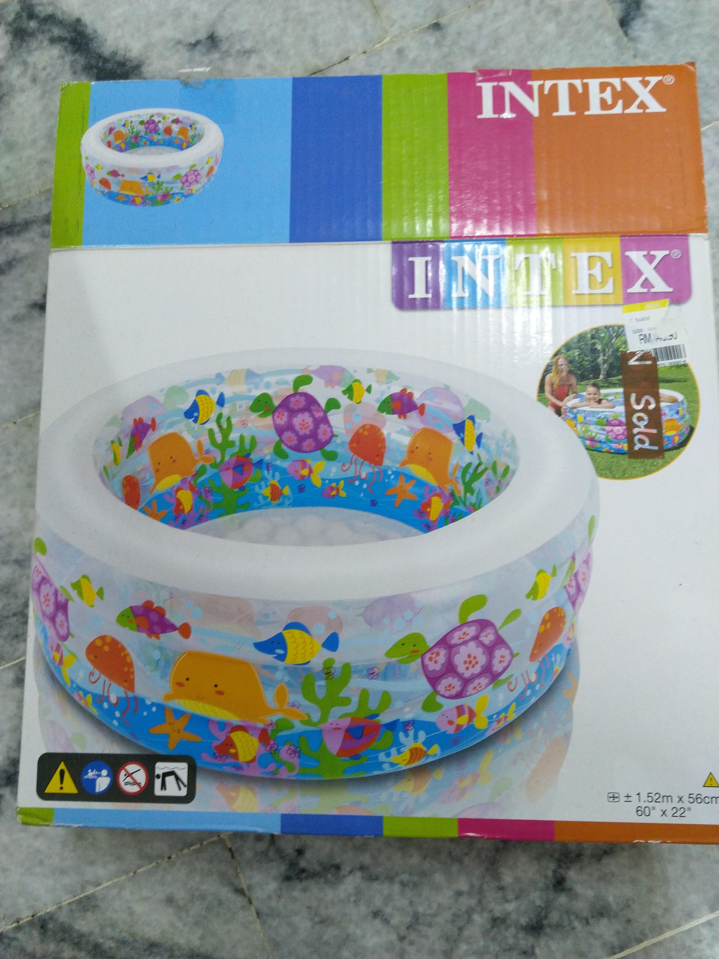 Intex swimming pool, Babies & Kids, Bathing & Changing, Bathtub & Bath ...
