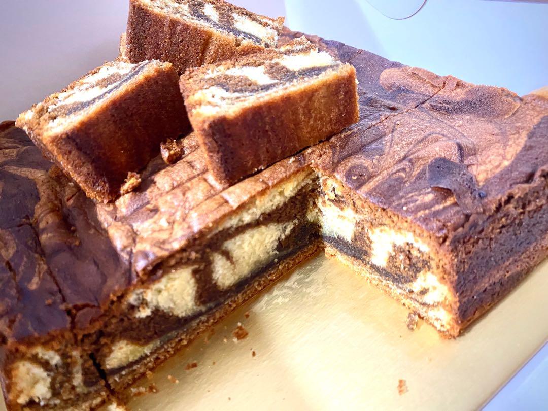 Kek marble nescafe gold, Food & Drinks, Homemade Bakes on Carousell