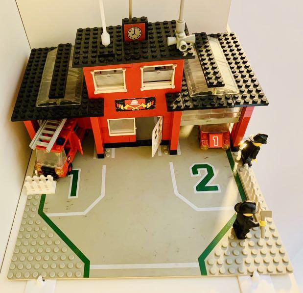 Lego 6382 Fire Station (circa 1981), Hobbies & Toys, Toys & Games on ...