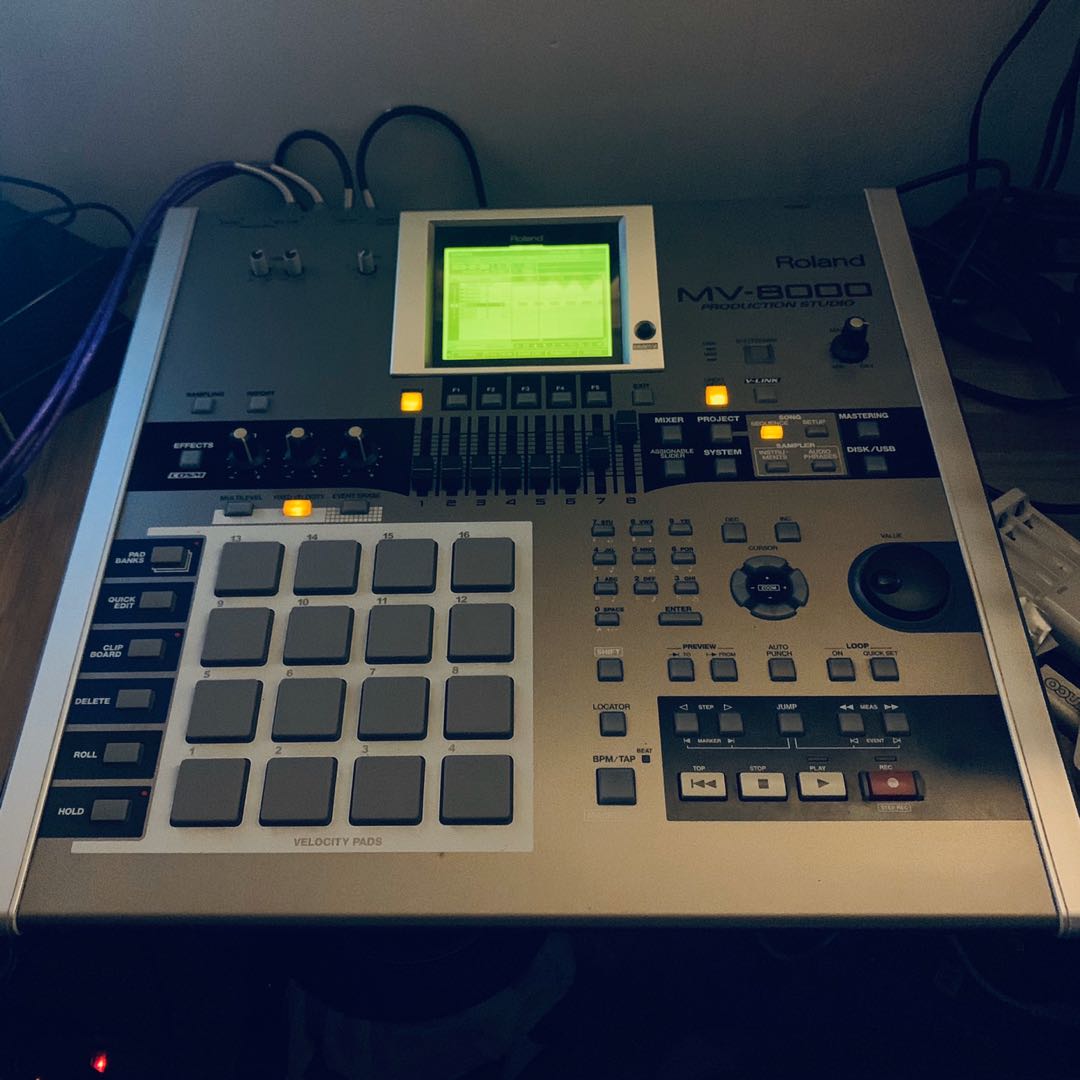 Roland MV8000 sampler sampling stand alone workstation, Hobbies & Toys ...