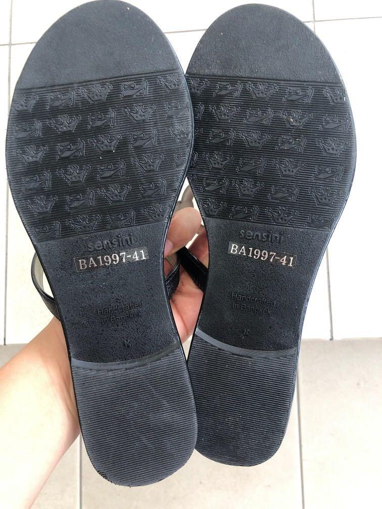 Sensini sandals, Women's Fashion, Footwear, Sandals on Carousell