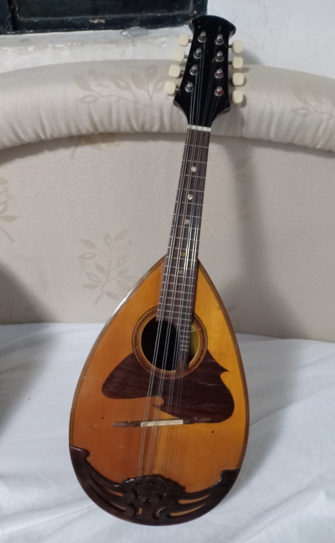 Suzuki mandolin guitar, Hobbies & Toys, Music & Media, CDs & DVDs on ...