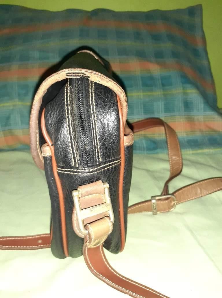Vienti Vintage, Women's Fashion, Bags & Wallets, Cross-body Bags on ...