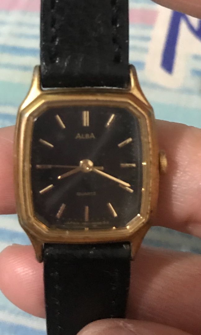 Authentic Alba Vintage Ladies Watch, Women's Fashion, Watches ...