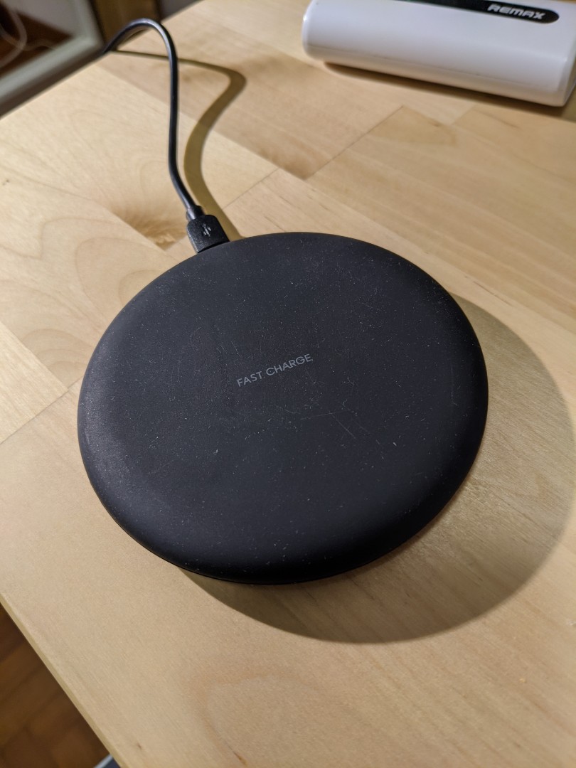 Fast charge wireless charger, Mobile Phones & Tablets, Mobile & Tablet ...