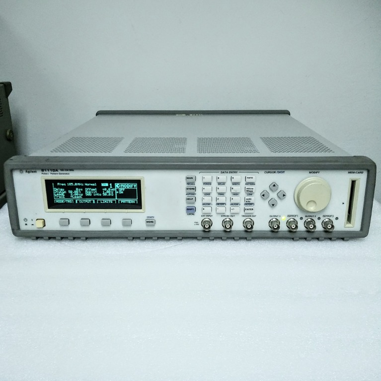 HP Agilent 81110A Pulse Generator 165 MHz, Computers & Tech, Parts ...