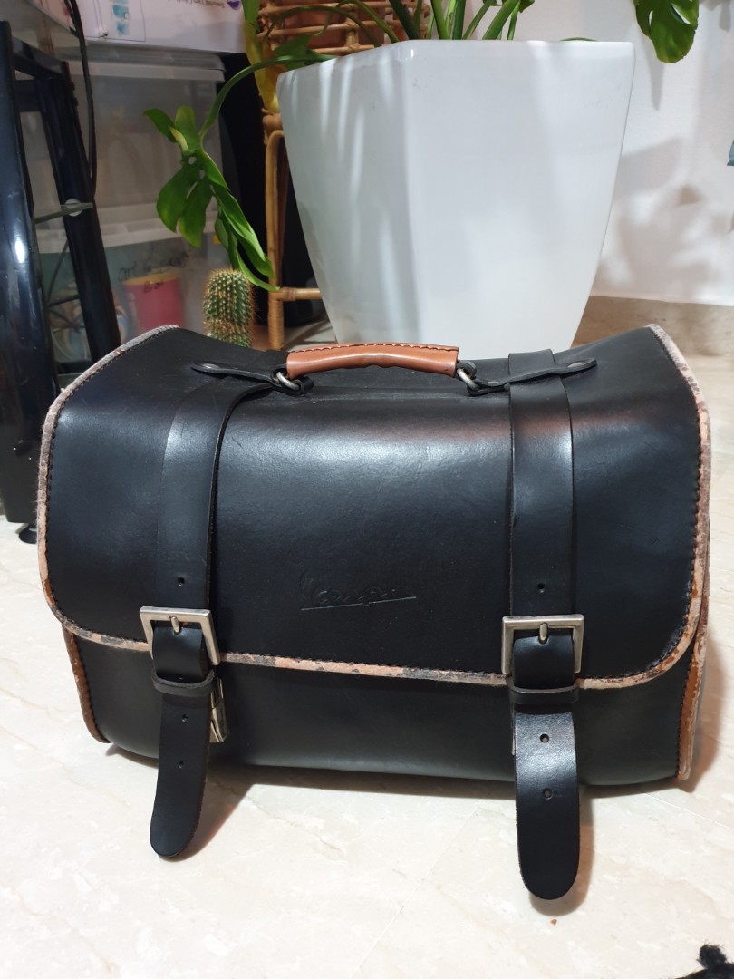 Original Vintage Leather Vespa Box, Motorcycles, Motorcycle Accessories ...
