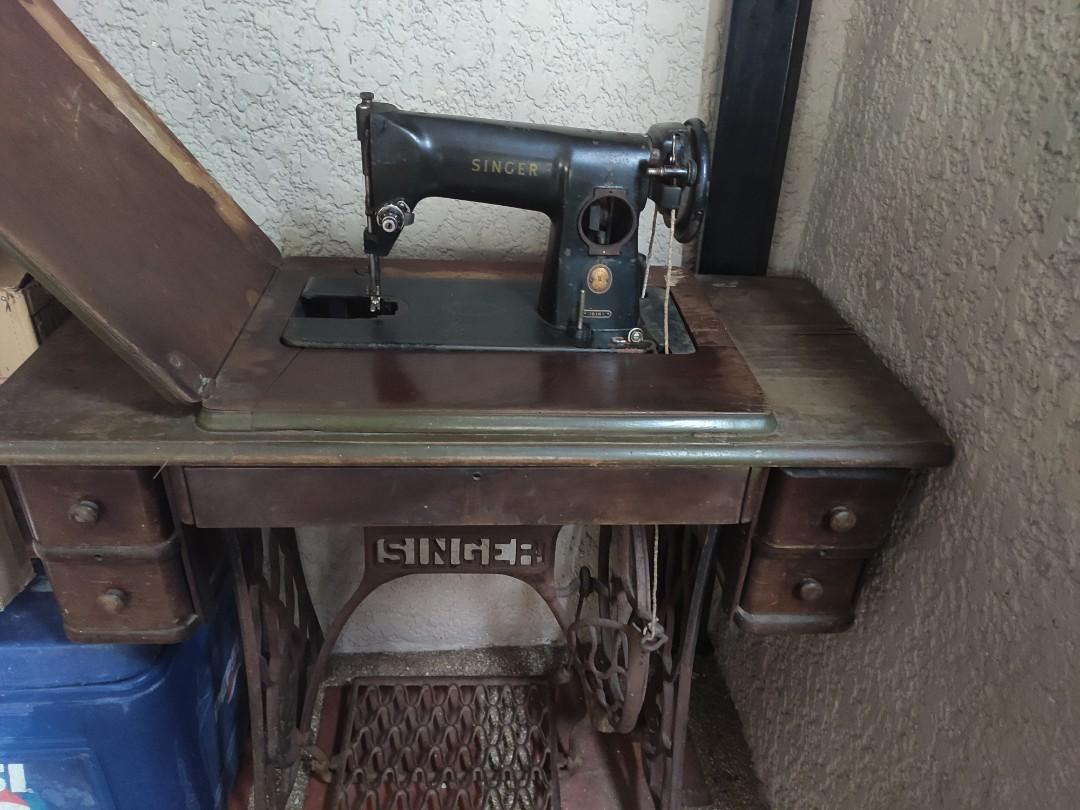 Singer Sewing Machine (Simanco 191K1), Hobbies & Toys, Memorabilia ...