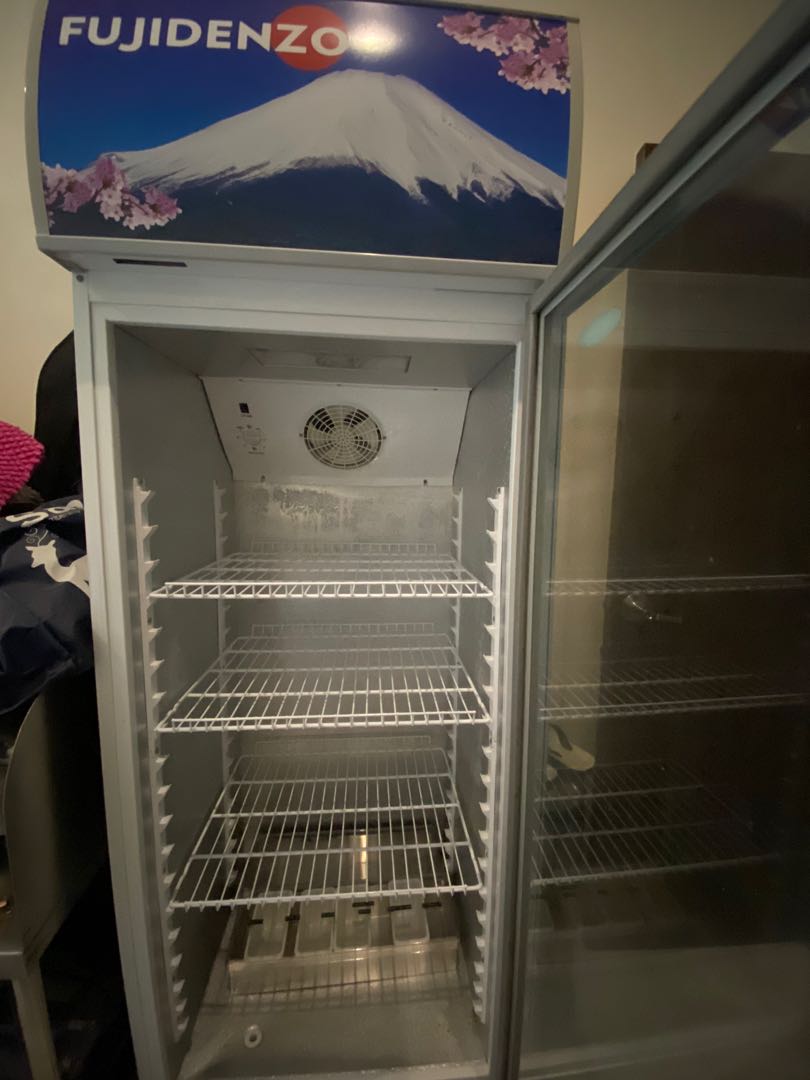Fujidenzo Upright Chiller SU 110A 11 cu ft, TV & Home Appliances ...
