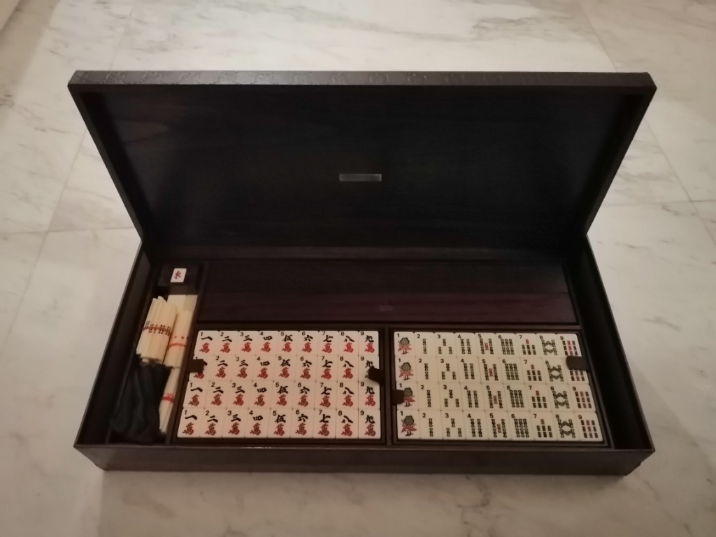 Gucci Mahjong Set, Everything Else on Carousell