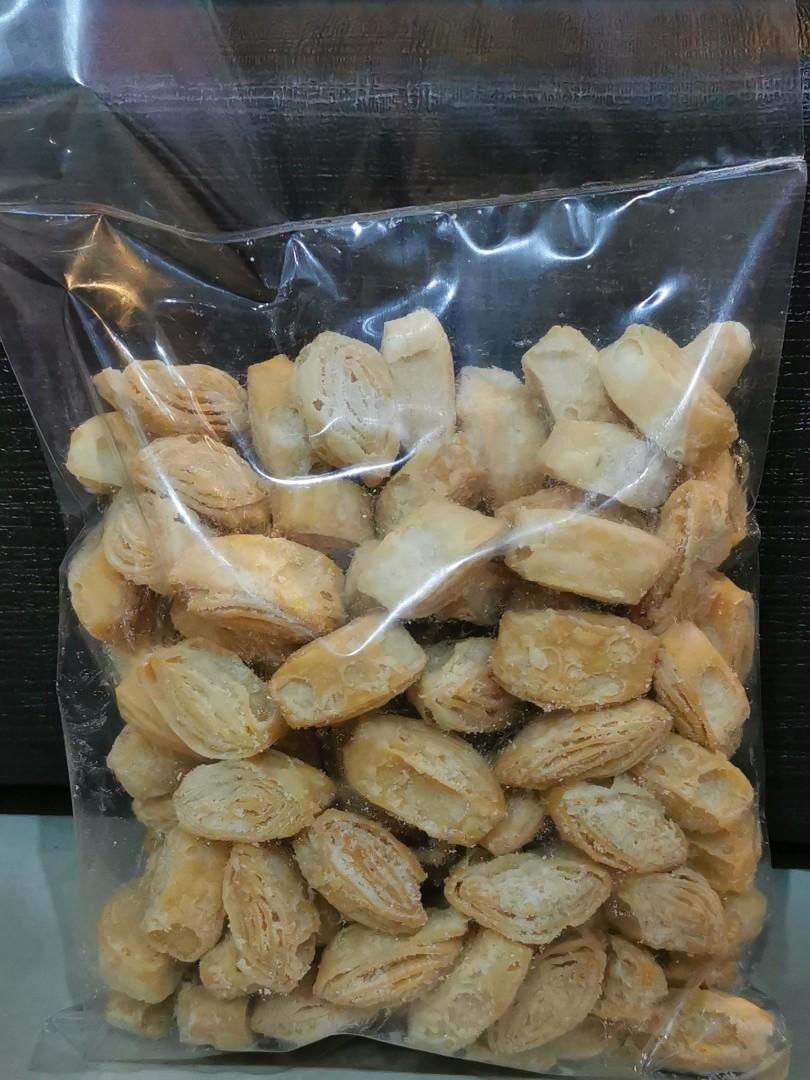 Kuih Tiram Mini, Food & Drinks, Spice & Seasoning on Carousell
