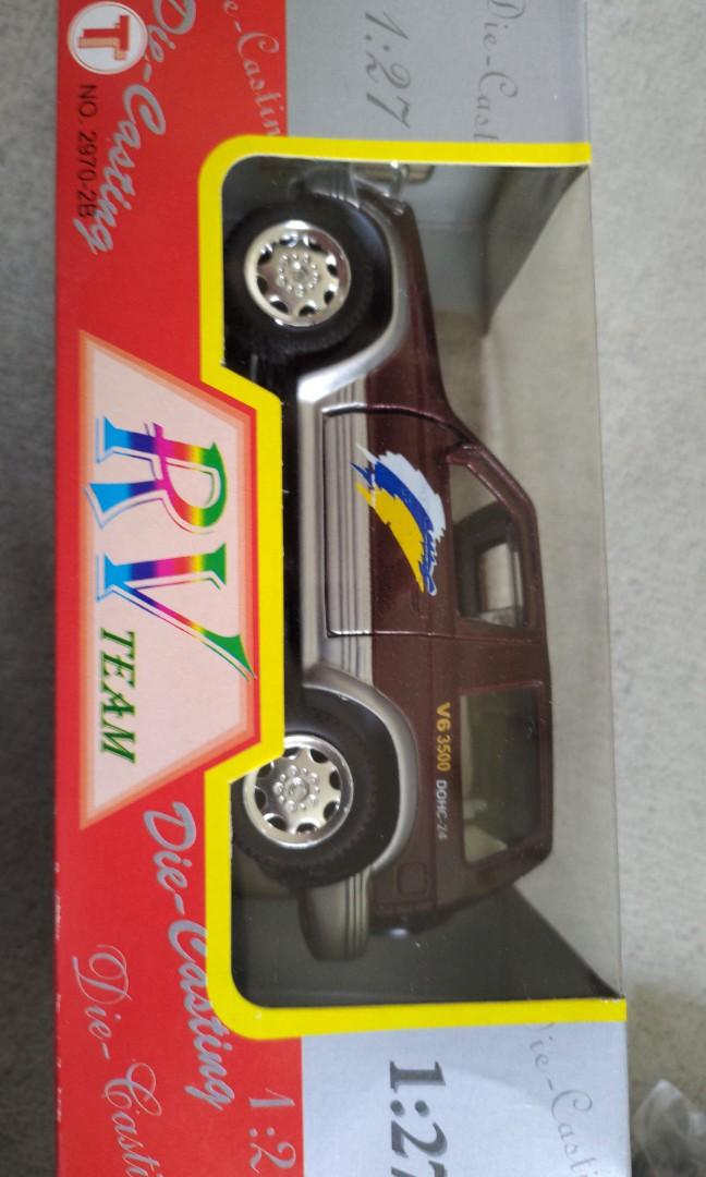 Singapore taxi, RV, toy car die-cast new in box., Hobbies & Toys, Toys ...