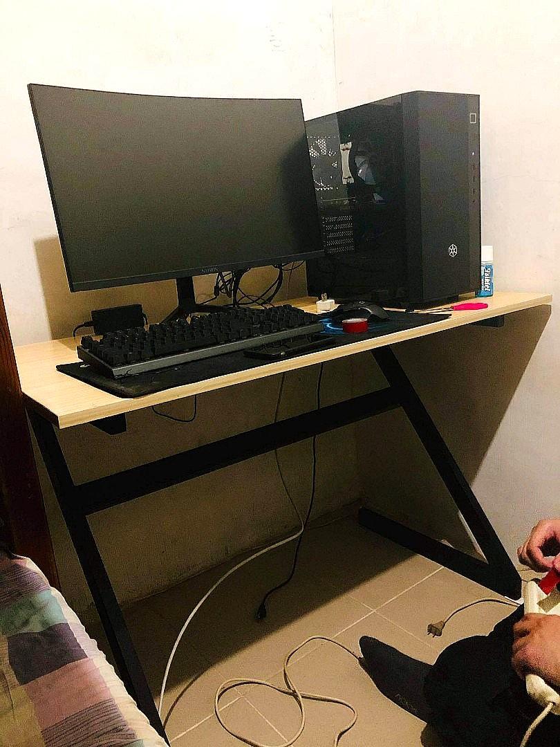 MINIMALIST Z-STYLE STEEL AND WOOD OFFICE DESK / COMPUTER TABLE / STUDY ...