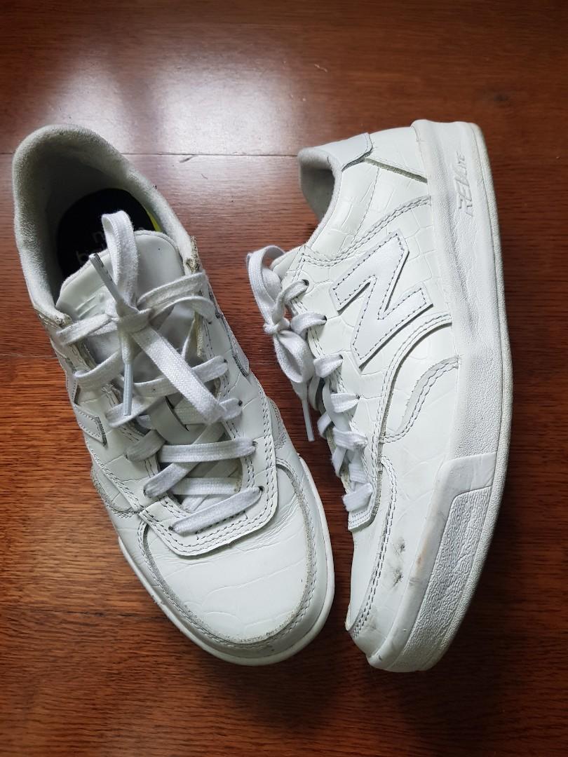 New Balance REVLITE White Sneakers size US 6, Women's Fashion, Footwear ...