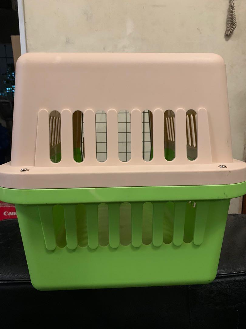 Pet carrier/ cage, Pet Supplies, Homes & Other Pet Accessories on Carousell