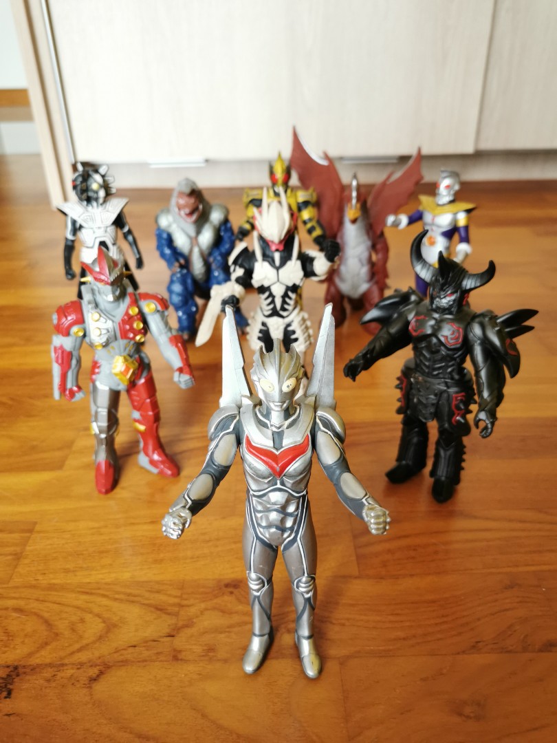 Ultraman Monster Dragon, Hobbies & Toys, Toys & Games on Carousell