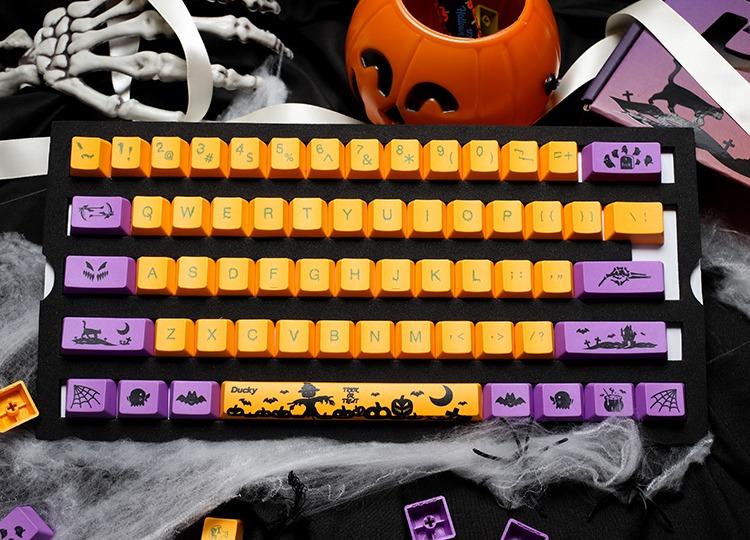 Ducky Halloween Theme PBT Keycaps, Computers & Tech, Parts ...