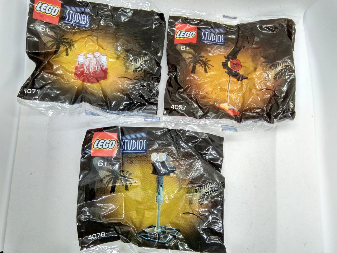 LEGO Studios 4057 4070 4071 Sealed Polybag, Hobbies & Toys, Toys ...