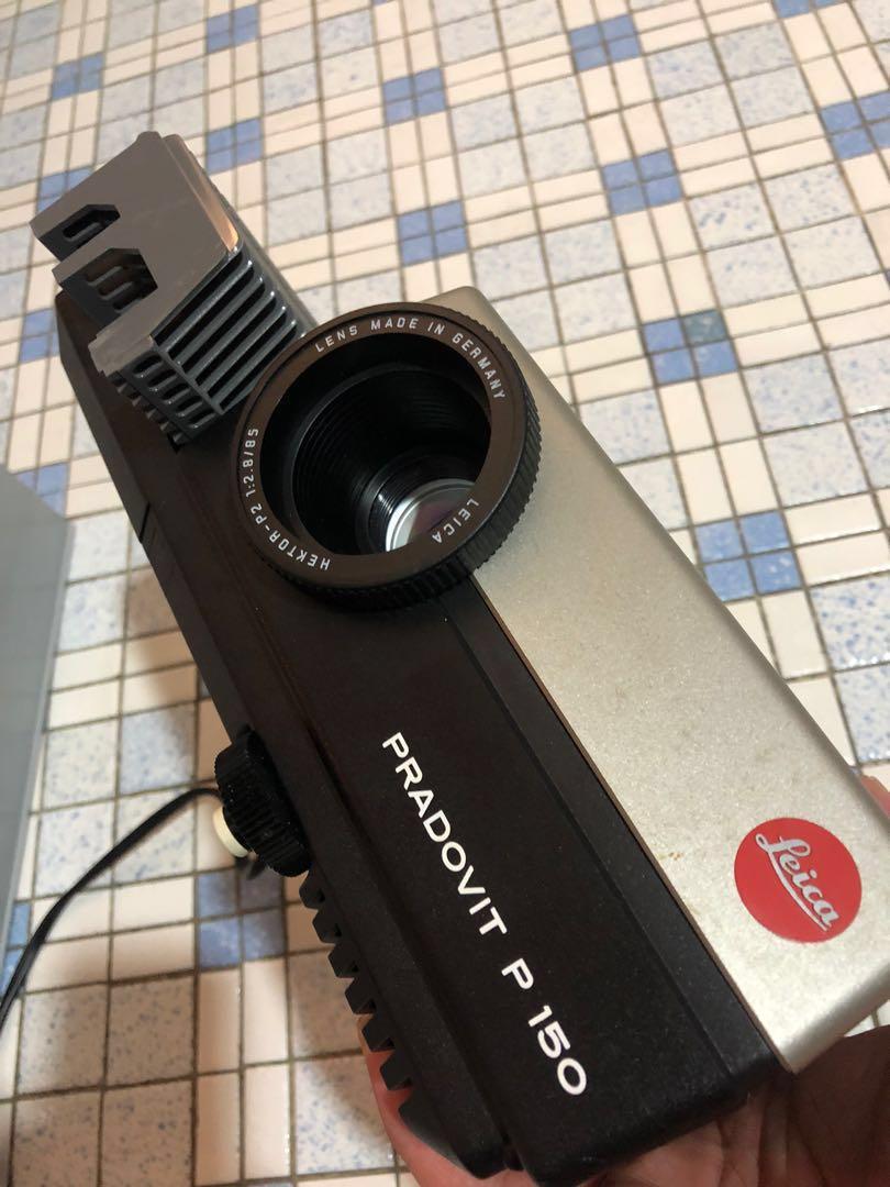 Leica P-150 slide projector + original Leica slide trays and box ...