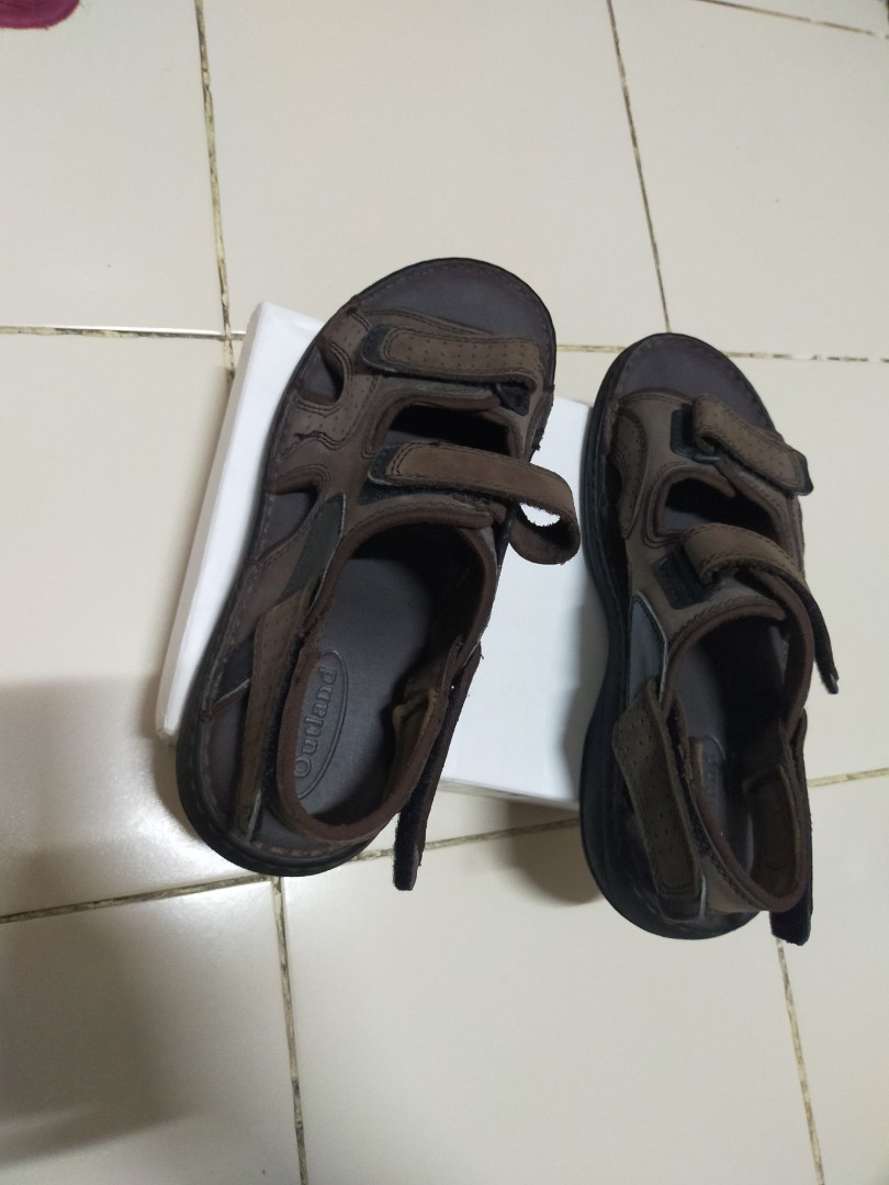 Mens Outland Sandals, Men's Fashion, Footwear, Slippers & Slides on ...