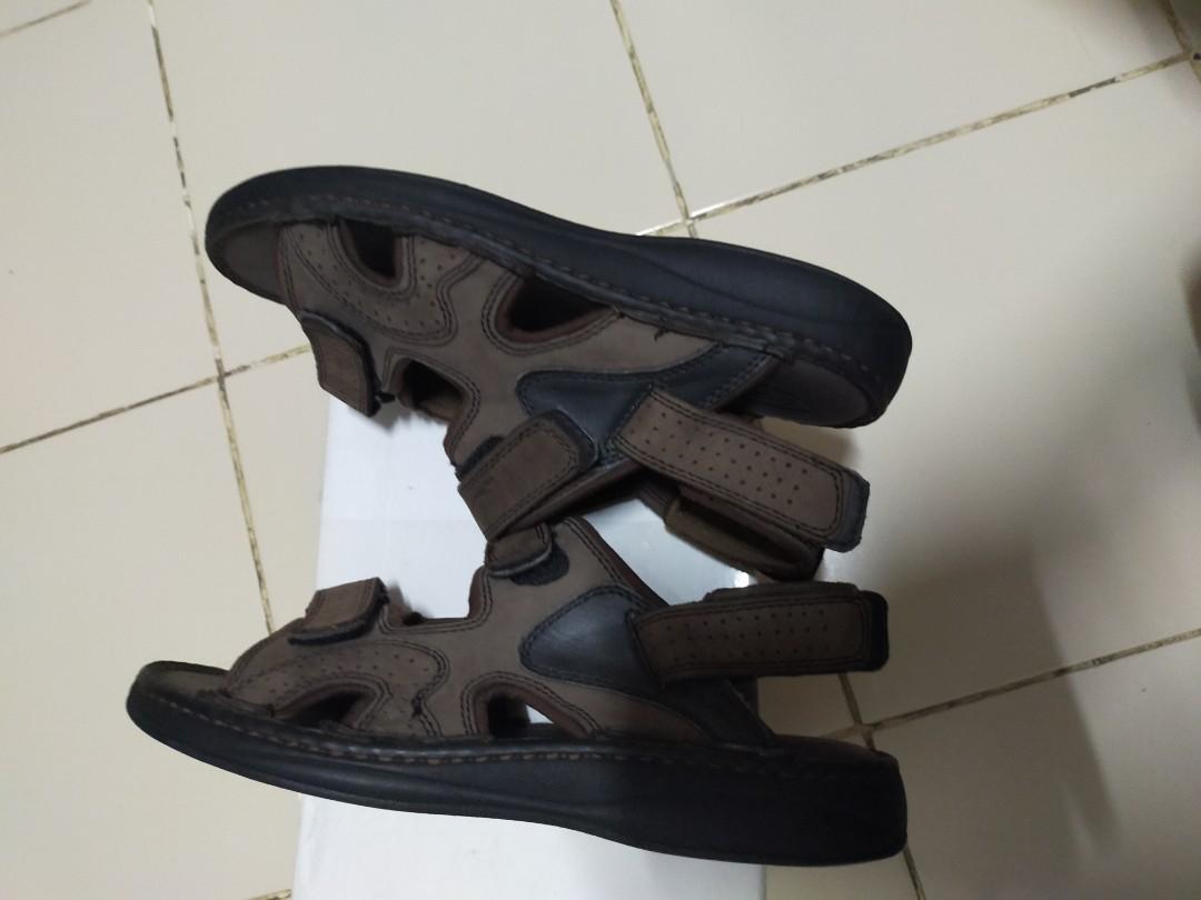 Mens Outland Sandals, Men's Fashion, Footwear, Slippers & Slides on ...