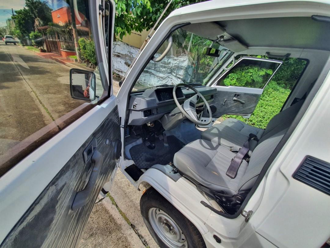 Mitsubishi L300 FB Almazora Deluxe hi ace commuter toyota exceed ...