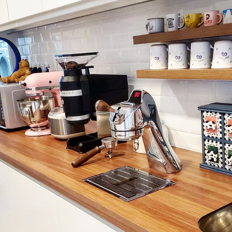 Modbar swift mini coffee machine grinder, TV & Home Appliances, Kitchen ...