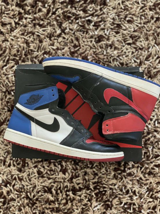 Nike Air Jordan 1 top three, Fesyen Pria, Sepatu , Sneakers di Carousell