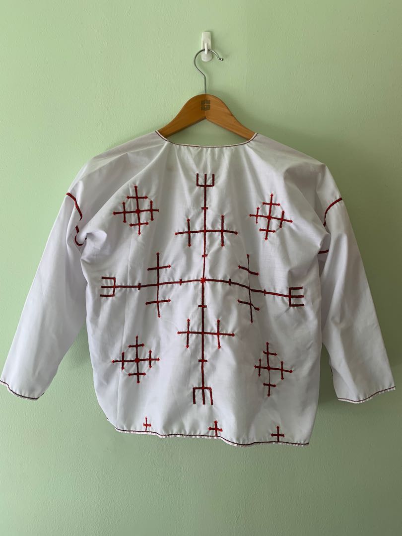 Pakudos white top, Women's Fashion, Tops, Others Tops on Carousell