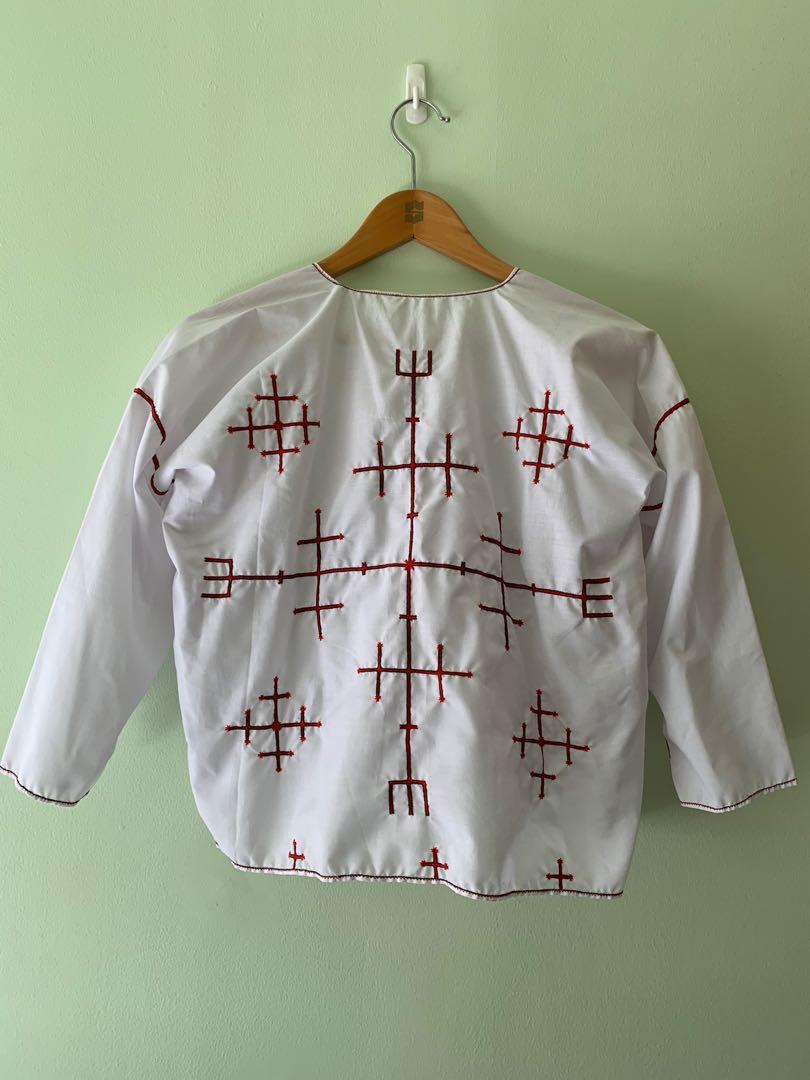 Pakudos white top, Women's Fashion, Tops, Others Tops on Carousell