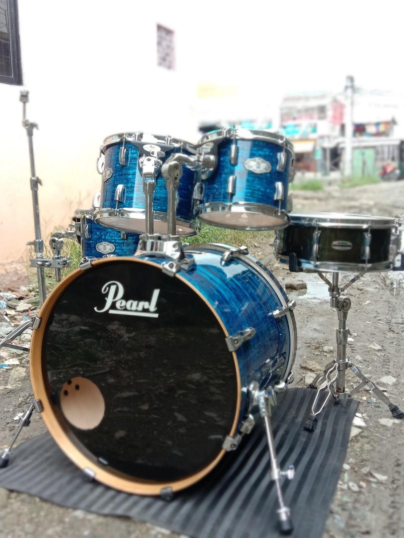 Pearl Vision VSX Strata Blue (with Yamaha Stage Custom Snare)), Hobbies ...