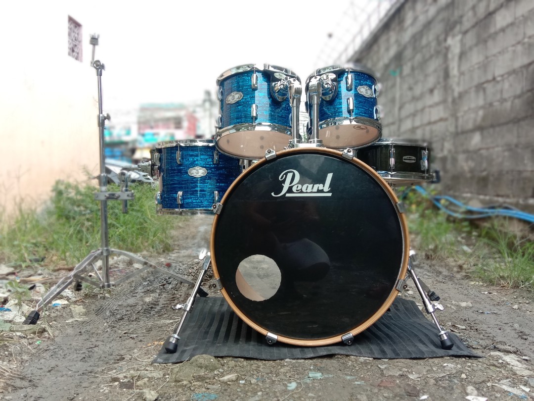 Pearl Vision VSX Strata Blue (with Yamaha Stage Custom Snare)), Hobbies ...