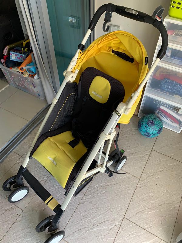 Recaro stroller, Babies & Kids, Going Out, Strollers on Carousell