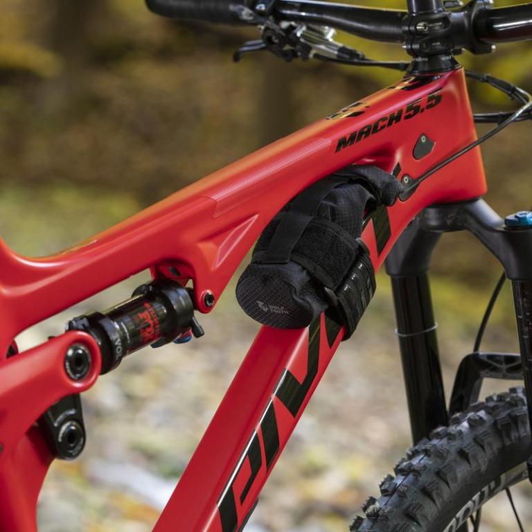 Wolf Tooth B-Rad Roll Top Bag/ Tool Bag 1.1L, Bicycles & PMDs, Parts ...