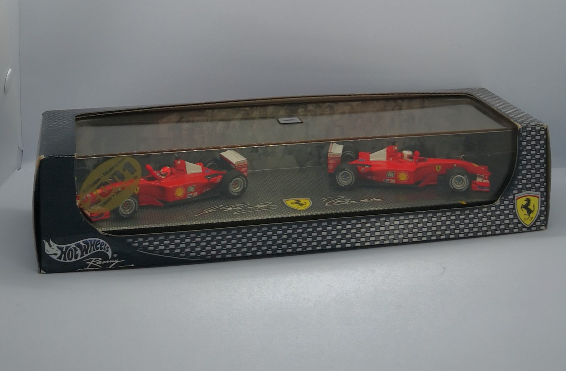 Hot wheels racing - 1:43 - FERRARI 2001 CONSTRUCTOR'S CHAMPIONS ...