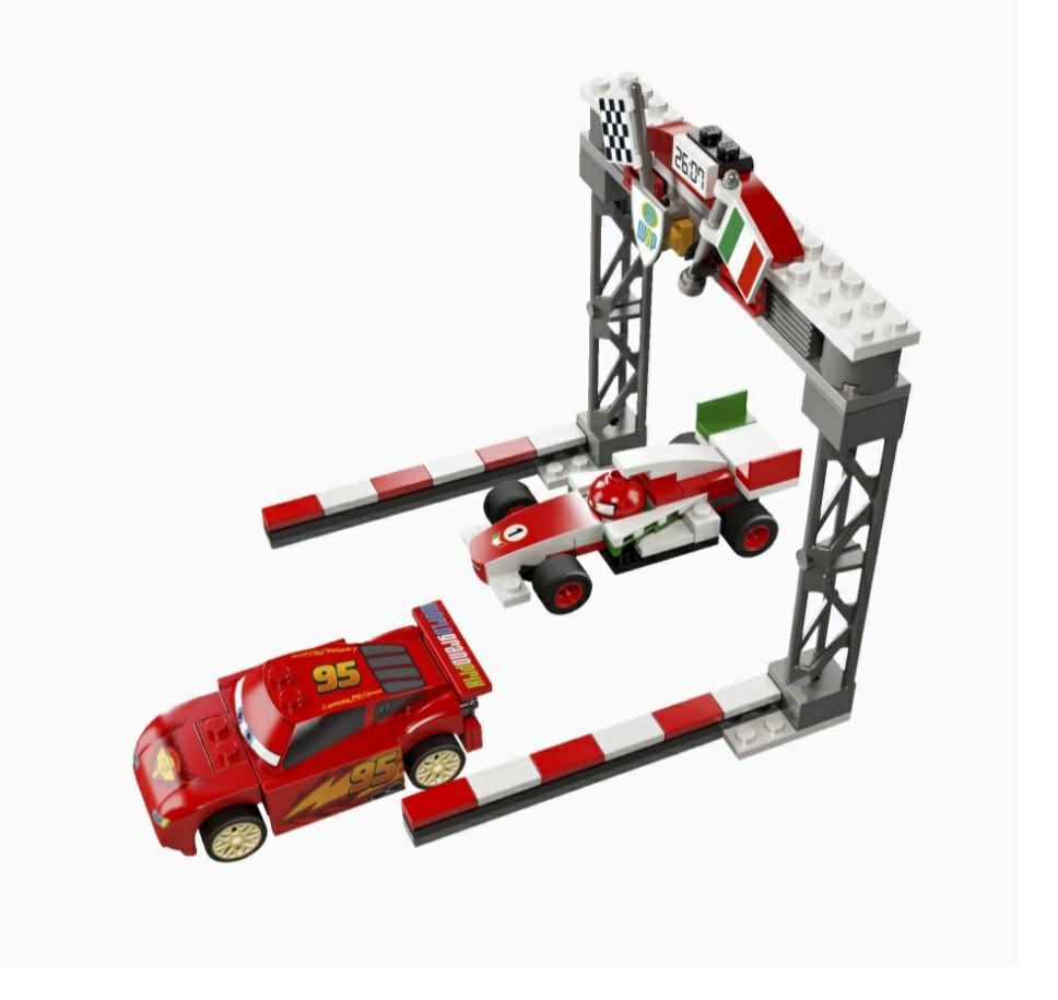 LEGO Disney Cars 8423: World Grand Prix Racing Rivalry, Hobbies & Toys ...