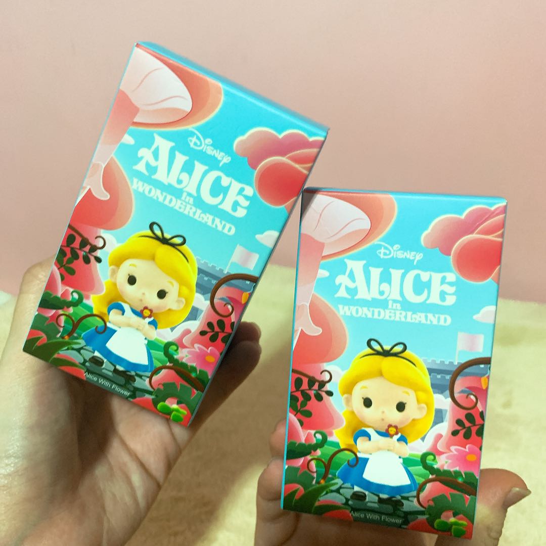 POPMART Alice in Wonderland Queen of Heart, Hobbies & Toys, Toys ...