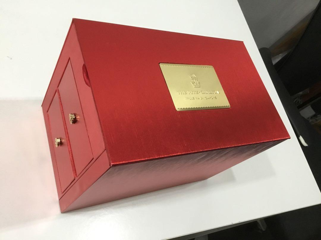 Ritz Carlton mooncake box, Everything Else on Carousell