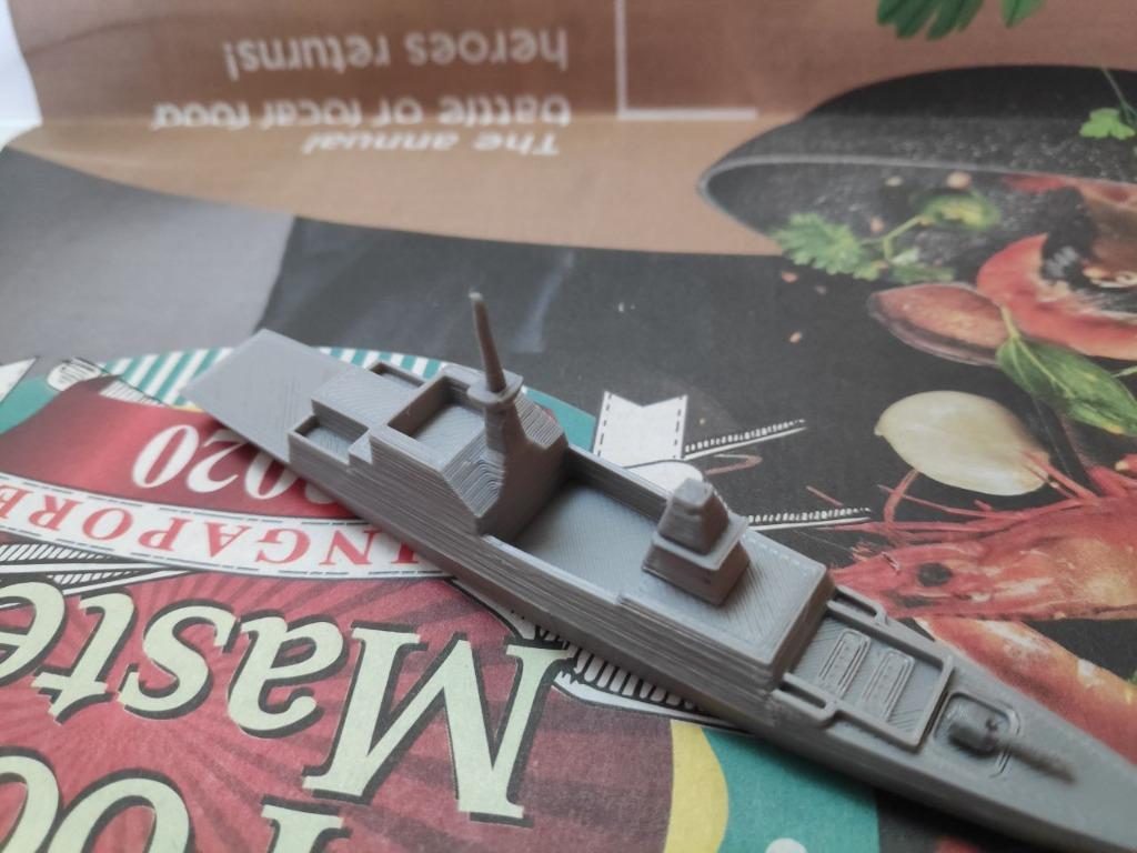 RSN Formidable Class Frigate (1:900 Scale), Hobbies & Toys, Toys ...