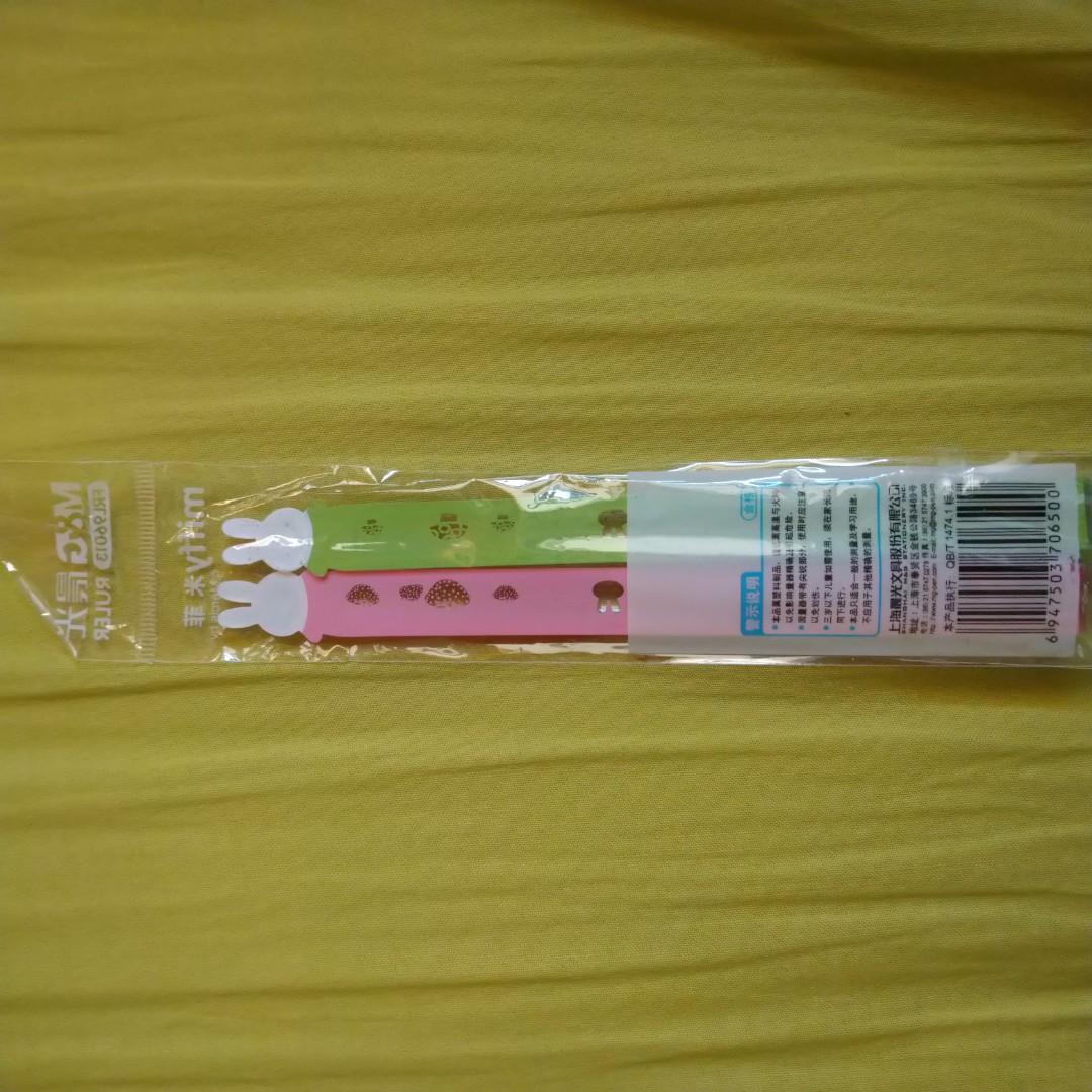米菲間尺 Miffy ruler, 興趣及遊戲, 手作＆自家設計, 文具 - Carousell