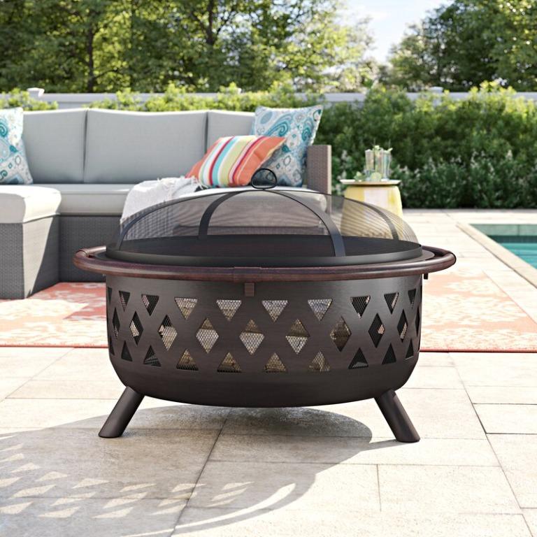 Maui Steel Wood Burning Fire Pit, 傢俬＆家居, 戶外家具 - Carousell