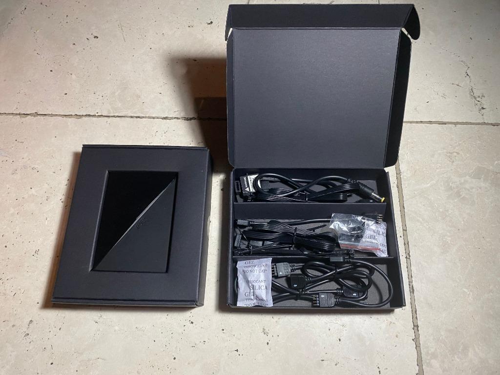 NZXT HUE+ and NZXT RGB Cable Comb for RGB and Ambient lighting ARGB Set ...