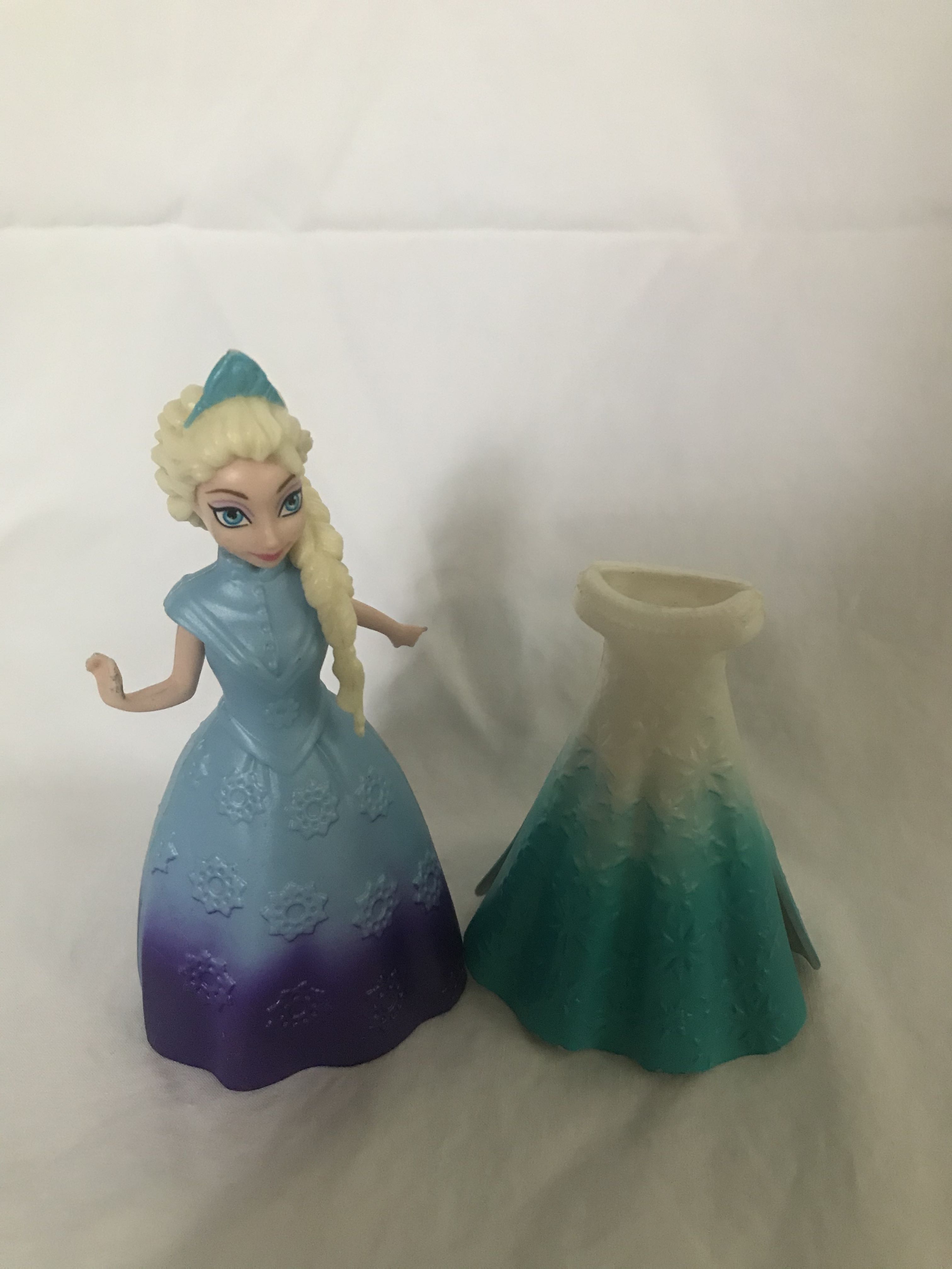 elsa magic clip doll, Hobbies & Toys, Toys & Games on Carousell