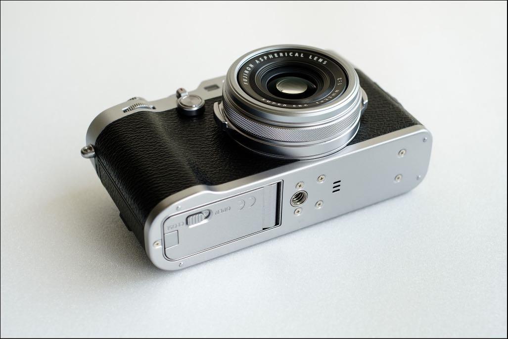 Fujifilm X100F, Photography, Cameras, Mirrorless on Carousell